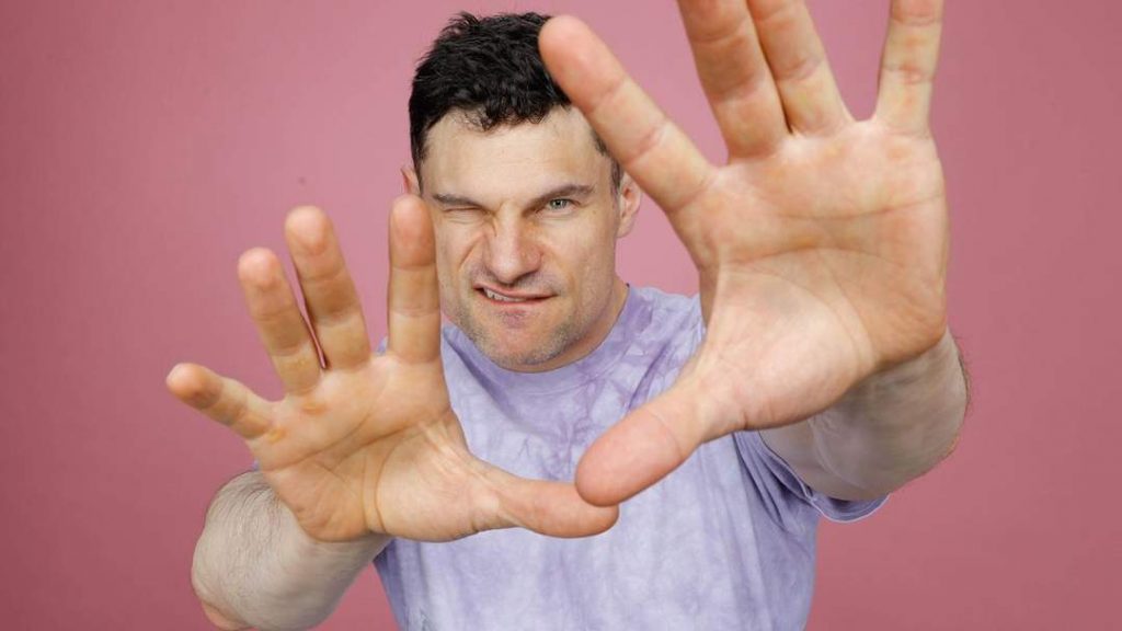 Flula Borg Biography | Movies, Baseball, New Net Worth 2021