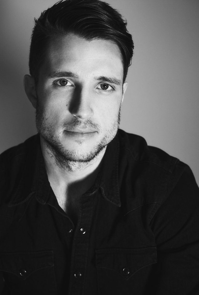 Actor Ryan Bruce Bio - Age, Family, Movies, New Worth 2022