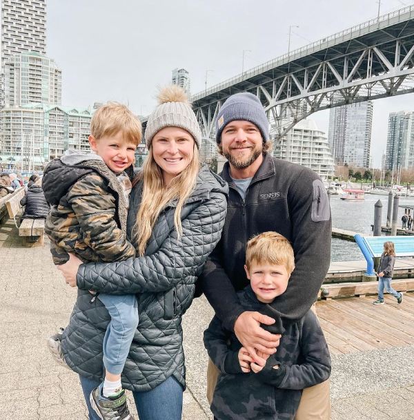 Lexi Murphy New Age Instagram Husband Net Worth 2022 Lexi Murphy New Age Instagram Husband Net Worth 2022